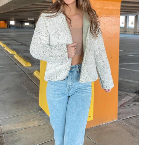 Love Tree | Jackets & Coats | Nwt Love Tree Martha Reversible Fleece ...